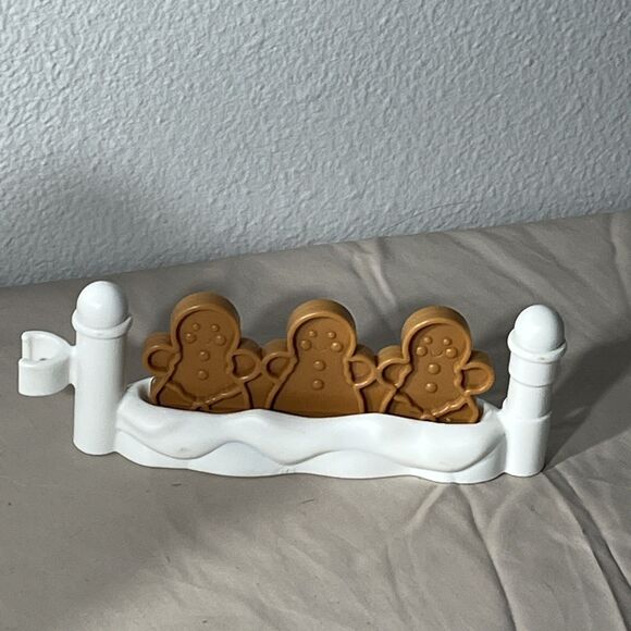 Fisher-Price | Holiday | Fisher Price Little People 3 Gingerbread ...